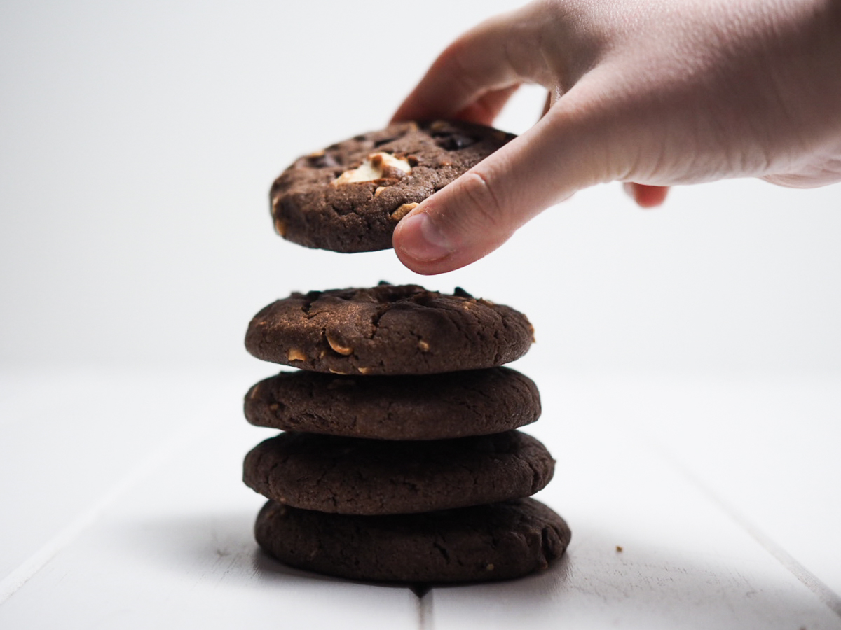 Rocky Road Cookies – Like A Vegan